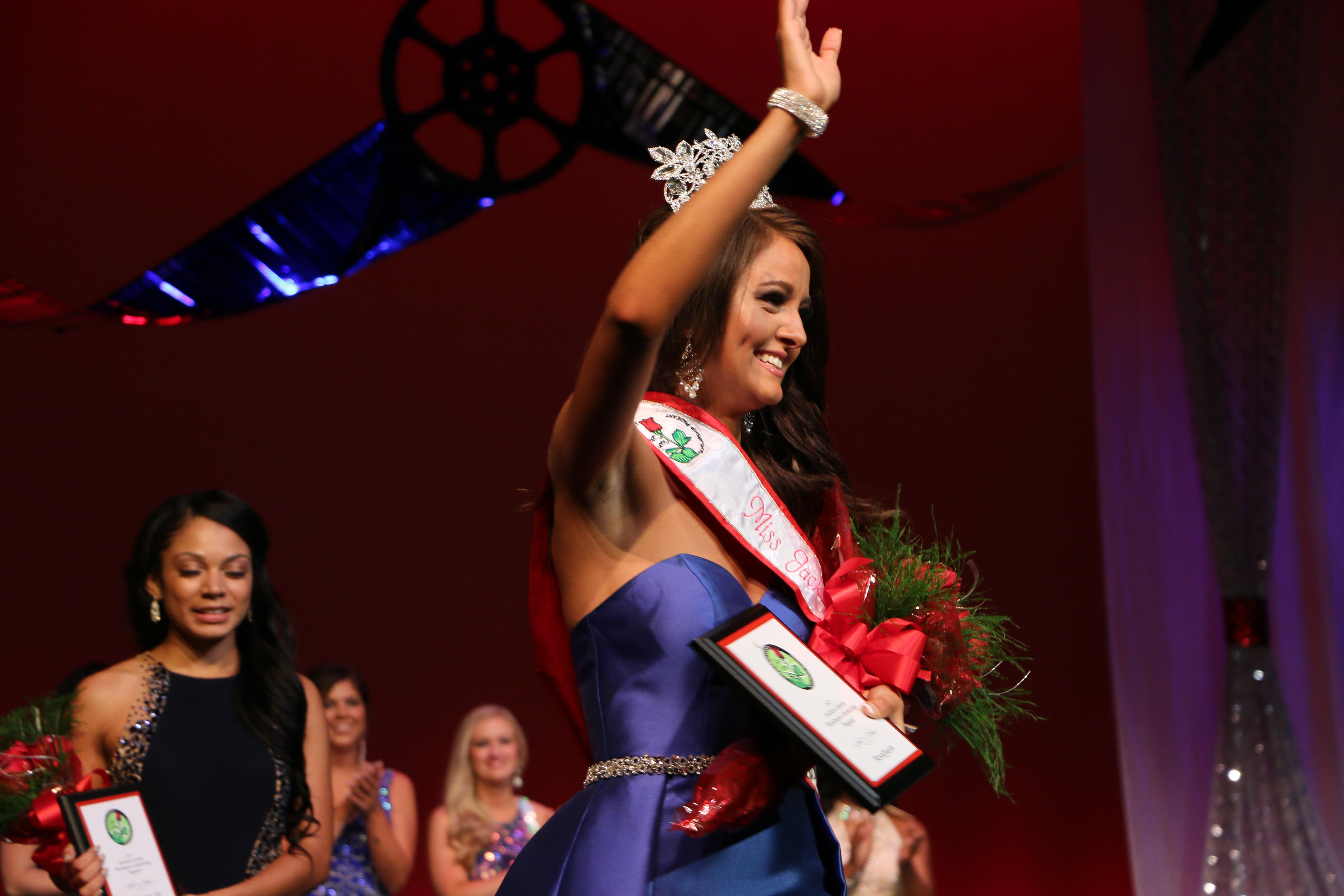 Emily Downs, Clair Brown Selected as Winners in Weekend Rose Pageants | JTV